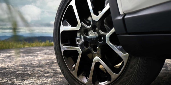 Jeep Compass Model Research | Used SUV Dealer Pulaski, VA | Duncan Suzuki